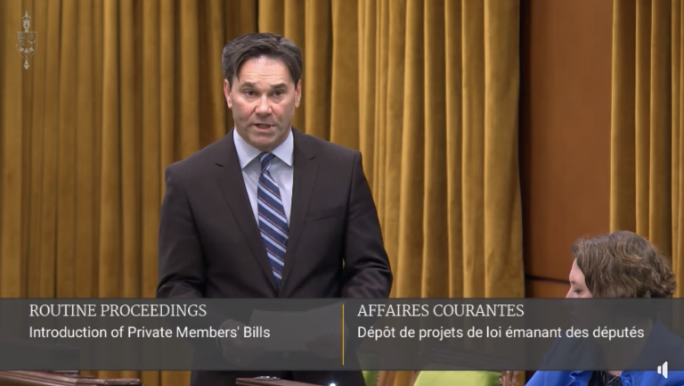 MP Don Davies introduces School Food Program for Children Act | Sustain ...